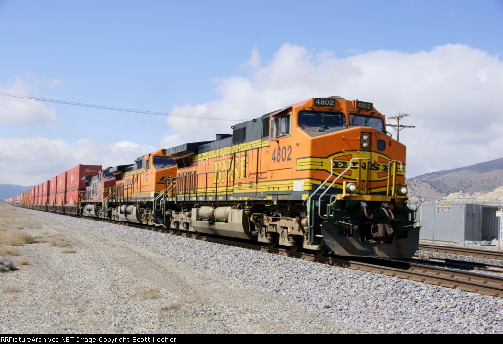 BNSF 4802
